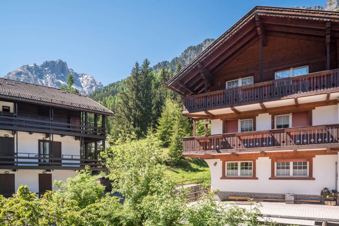 42 M² Apartamento ∙ 1 Habitación ∙ 5 Huéspedes - Canazei, TN