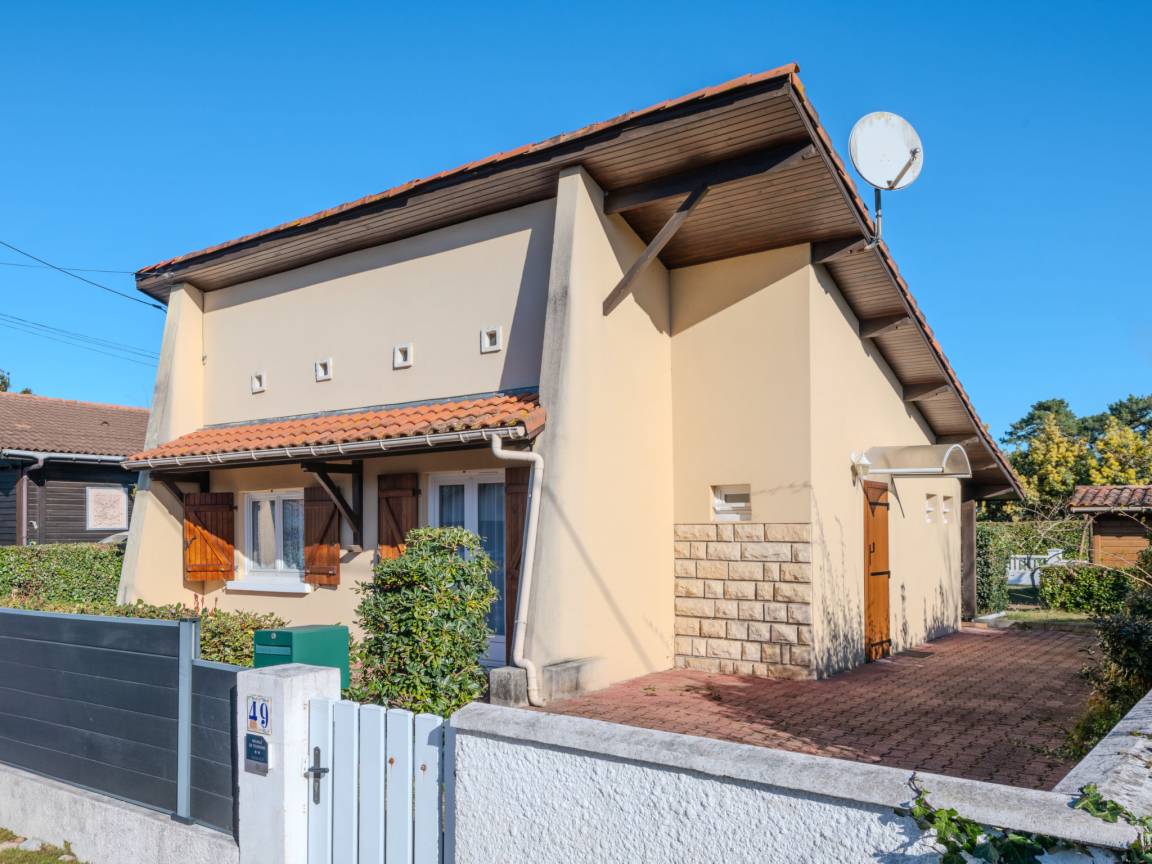 60 M² House ∙ 2 Bedrooms ∙ 5 Guests - Mimizan