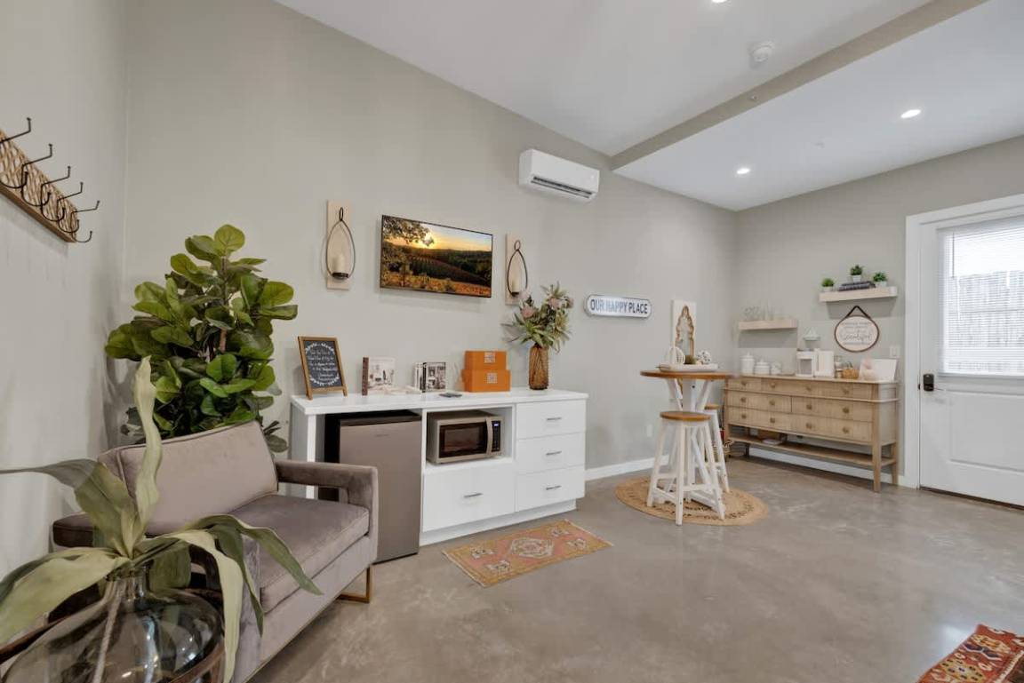House ∙ 1 Bedroom ∙ 2 Guests - Fredericksburg, TX