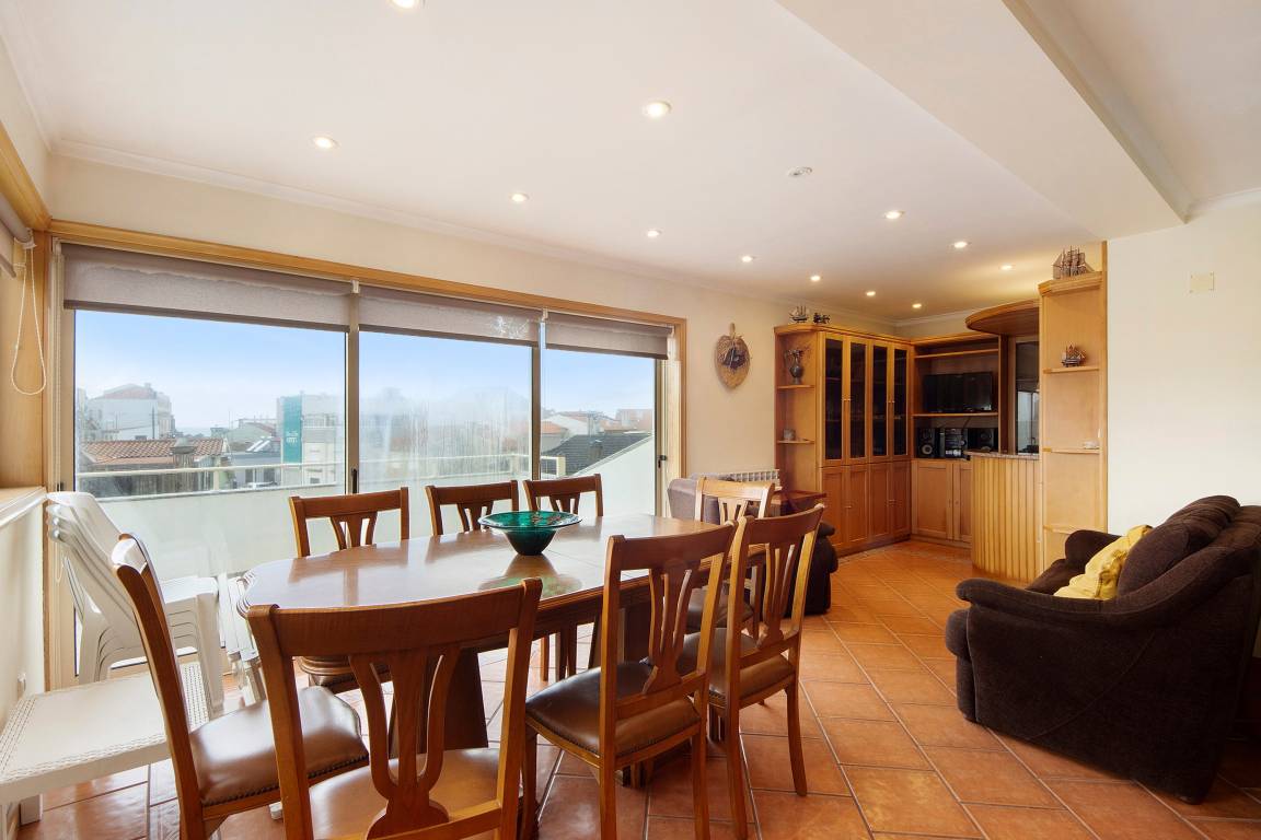 130 M² Apartamento ∙ 3 Quartos ∙ 6 Hóspedes - Torreira