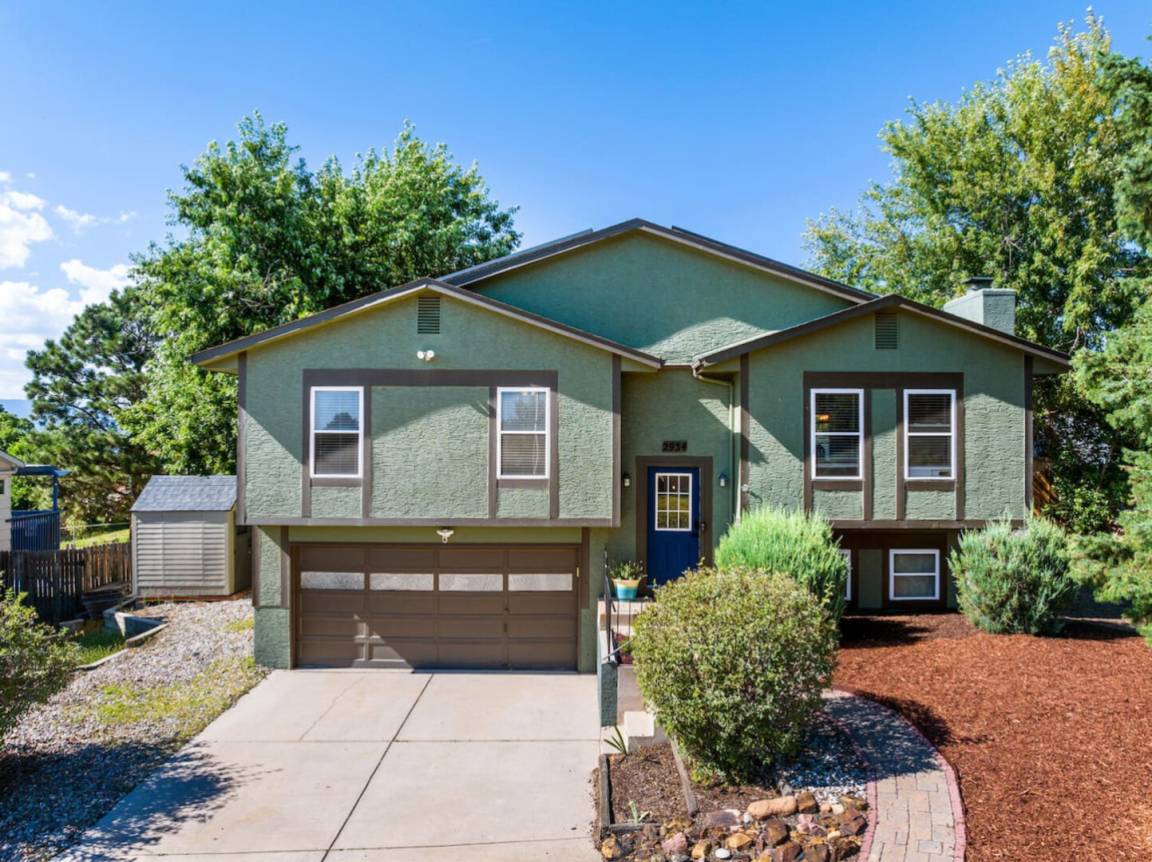 70 M² House ∙ 4 Bedrooms ∙ 8 Guests - Colorado Springs, CO