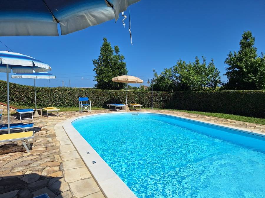 40 M² Farmhouse ∙ 1 Bedroom ∙ 3 Guests - リボルノ