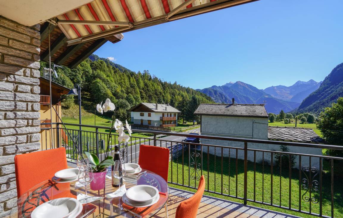 89 M² Appartement ∙ 4 Personnes - Champoluc