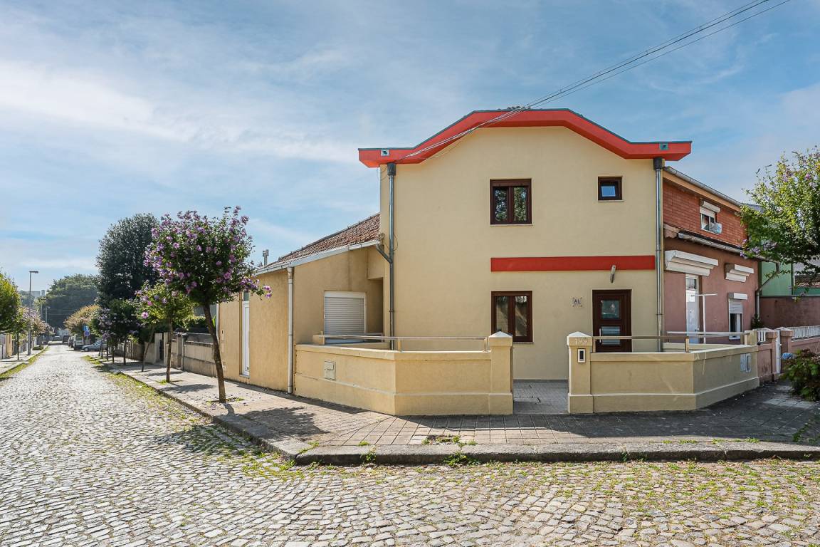 86 M² Huis ∙ 3 Slaapkamers ∙ 4 Gasten - Moreira