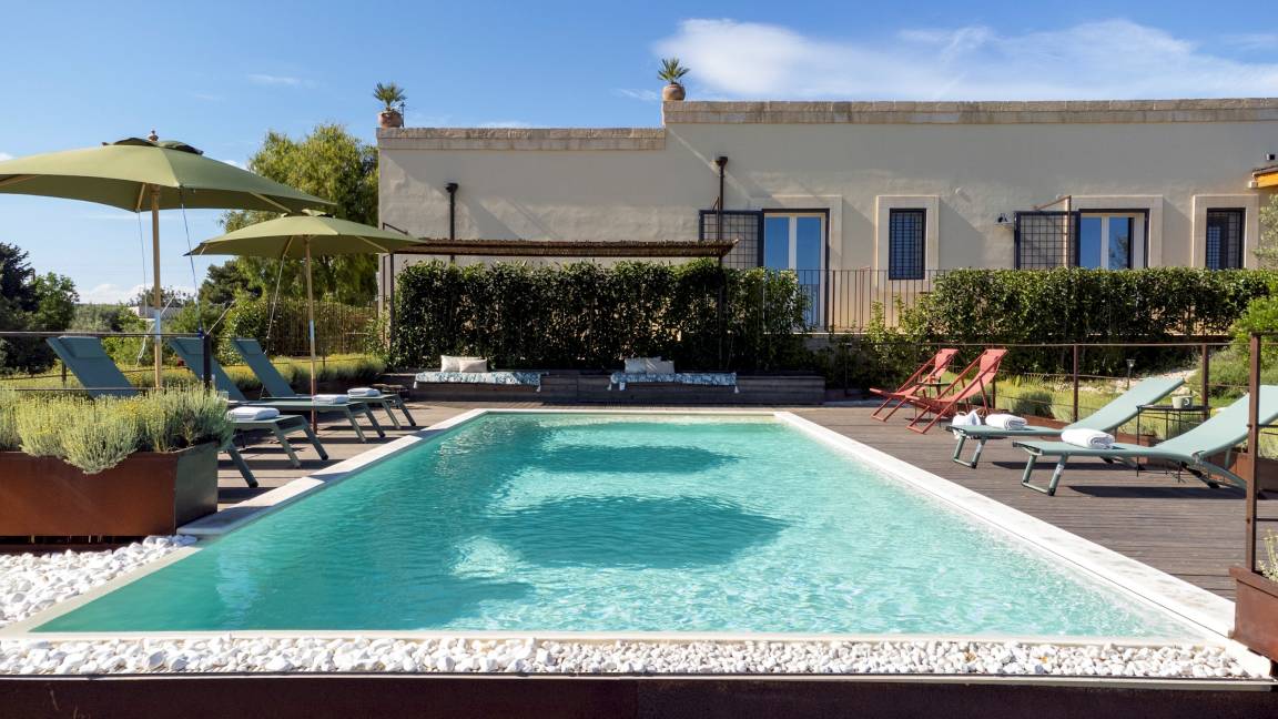 200 M² Villa ∙ 5 Bedrooms ∙ 10 Guests - Noto