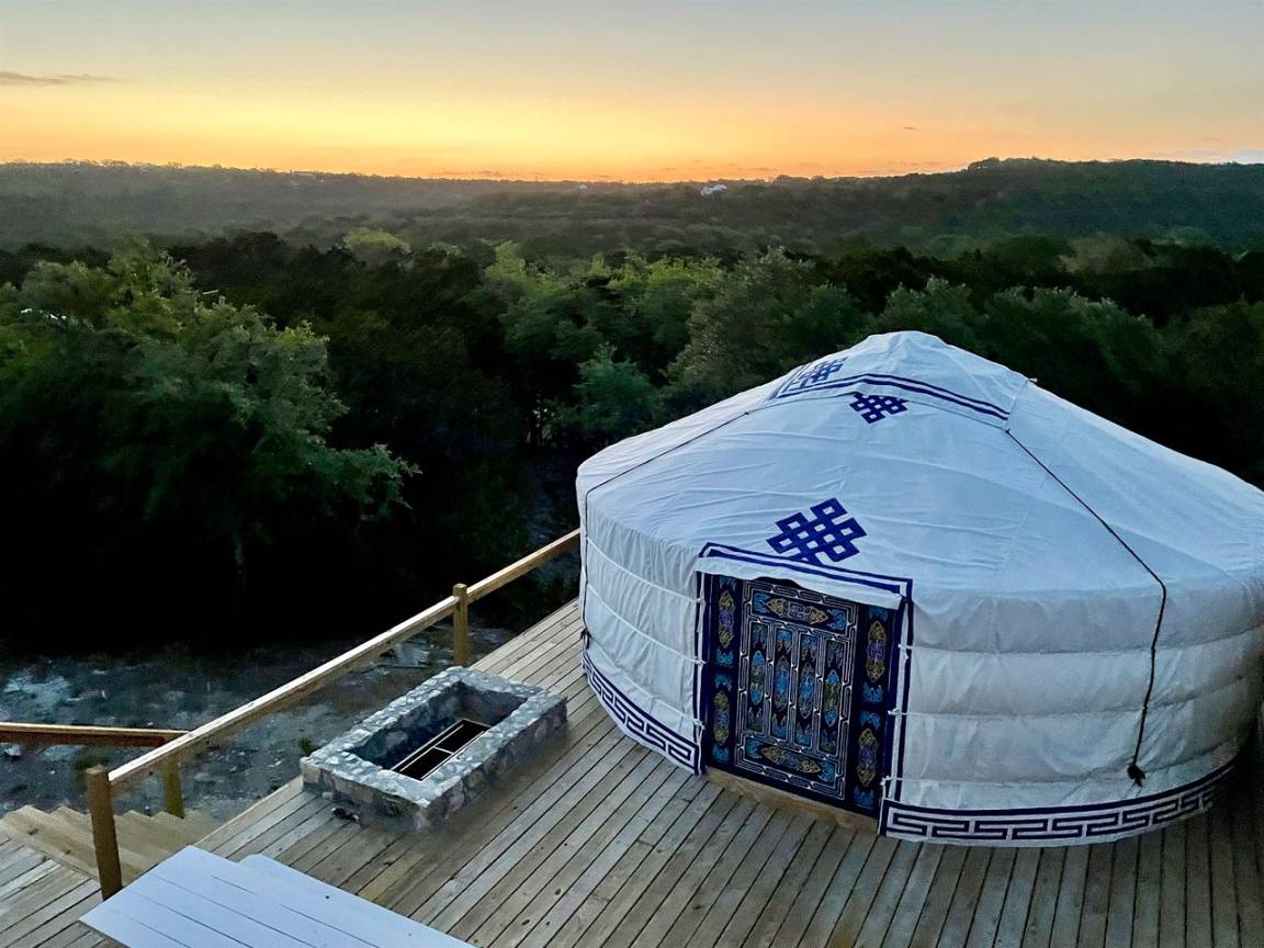 Camping ∙ 1 Bedroom ∙ 2 Guests - Lake Travis, TX