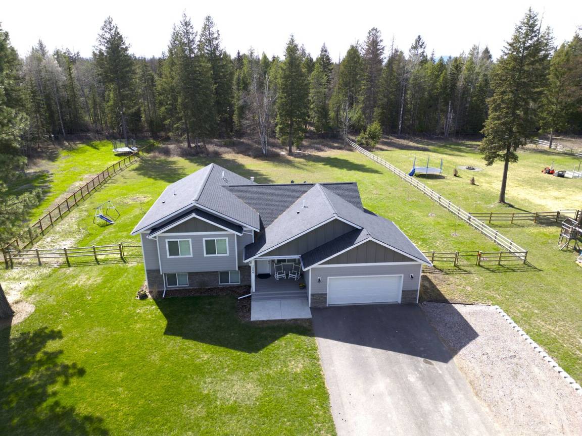 260 M² House ∙ 5 Bedrooms ∙ 12 Guests - Columbia Falls, MT