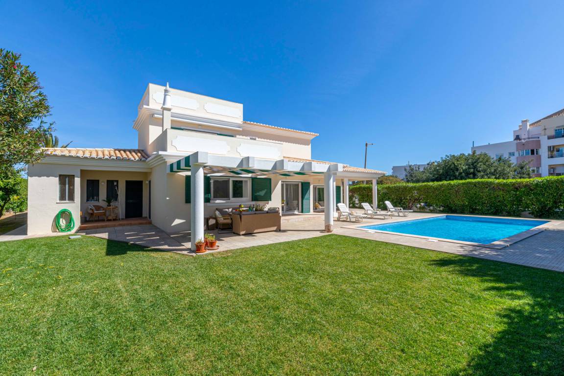 250 M² Villa ∙ 4 Schlafzimmer ∙ 8 Gäste - Tavira