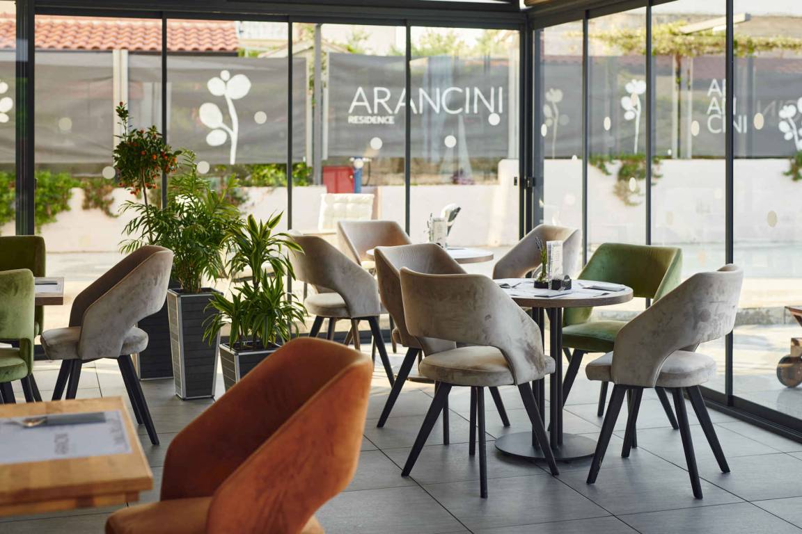 43 M² Lägenhet ∙ 1 Sovrum ∙ 4 Gäster - Šibenik