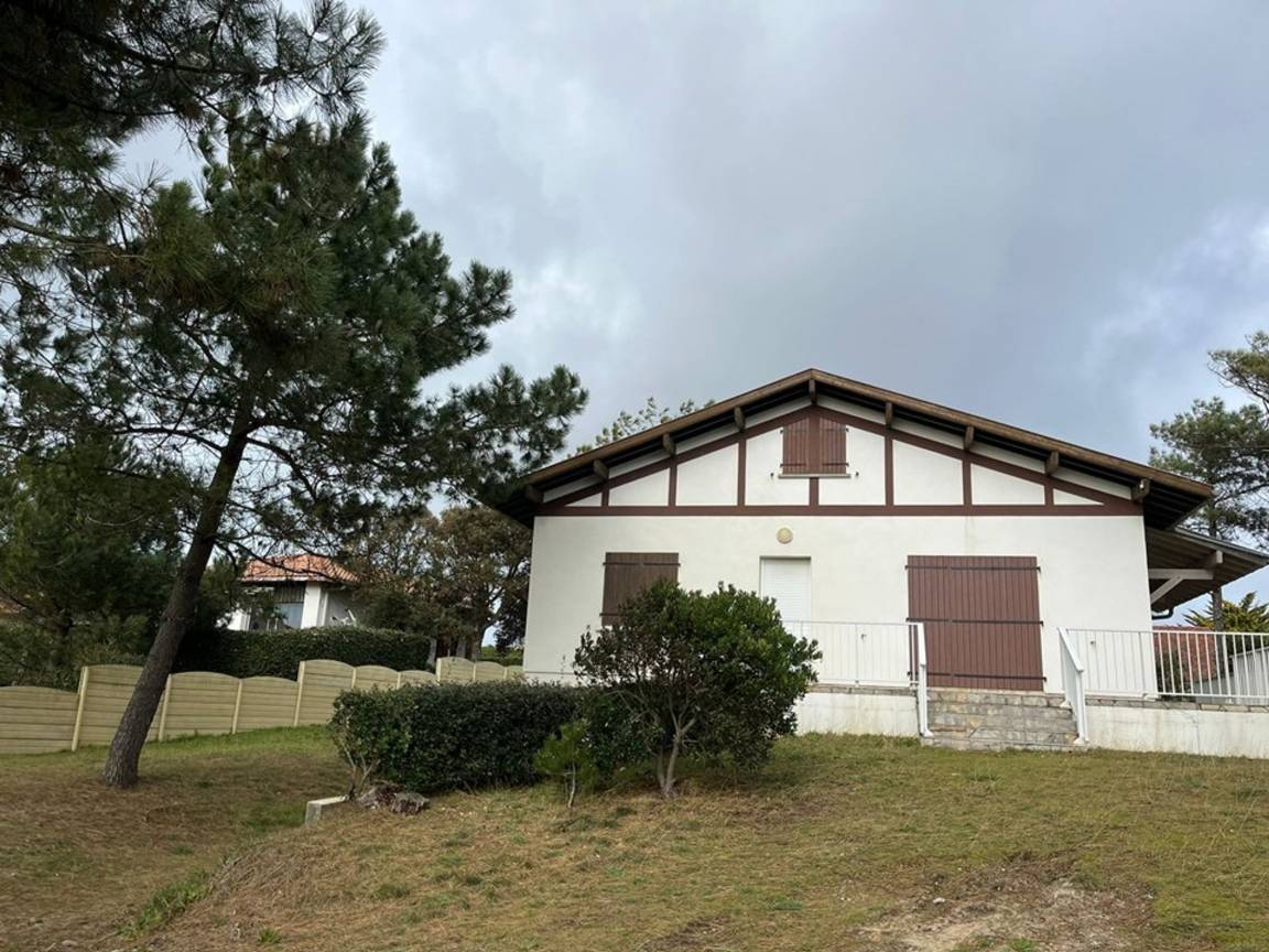 93 M² Maison De Vacances ∙ 4 Chambres ∙ 8 Personnes - Capbreton