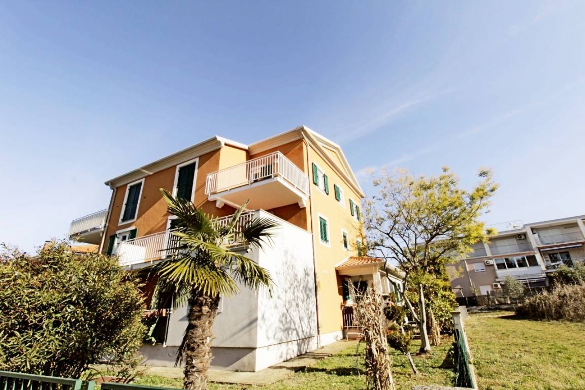 65 M² Ferienwohnung ∙ 2 Schlafzimmer ∙ 4 Gäste - Umag