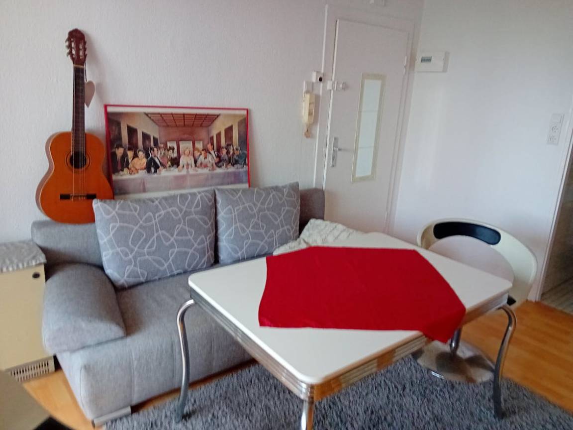 30 M² Apartment ∙ 3 Guests - Düsseldorf