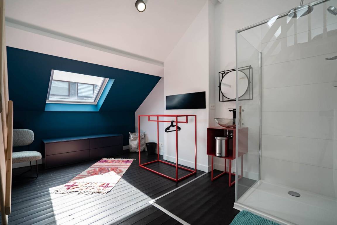 350 M² Private Room ∙ 1 Bedroom ∙ 1 Guest - België