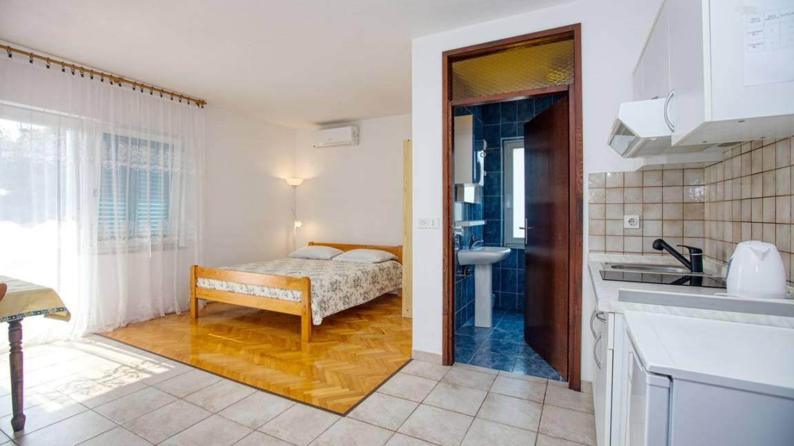 23 M² Hotel ∙ 1 Schlafzimmer ∙ 2 Gäste - Primošten