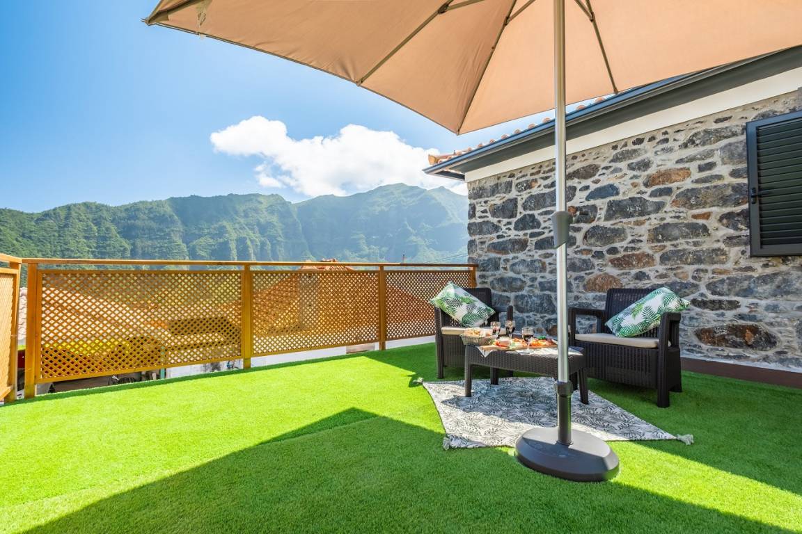 70 M² Apartment ∙ 2 Bedrooms ∙ 3 Guests - Sao Vicente, Portugal