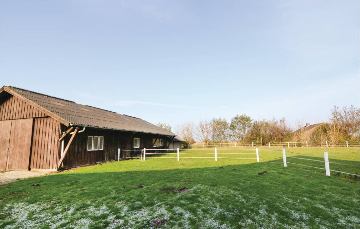 215 M² Bauernhof ∙ 5 Schlafzimmer ∙ 9 Gäste - Ockholm