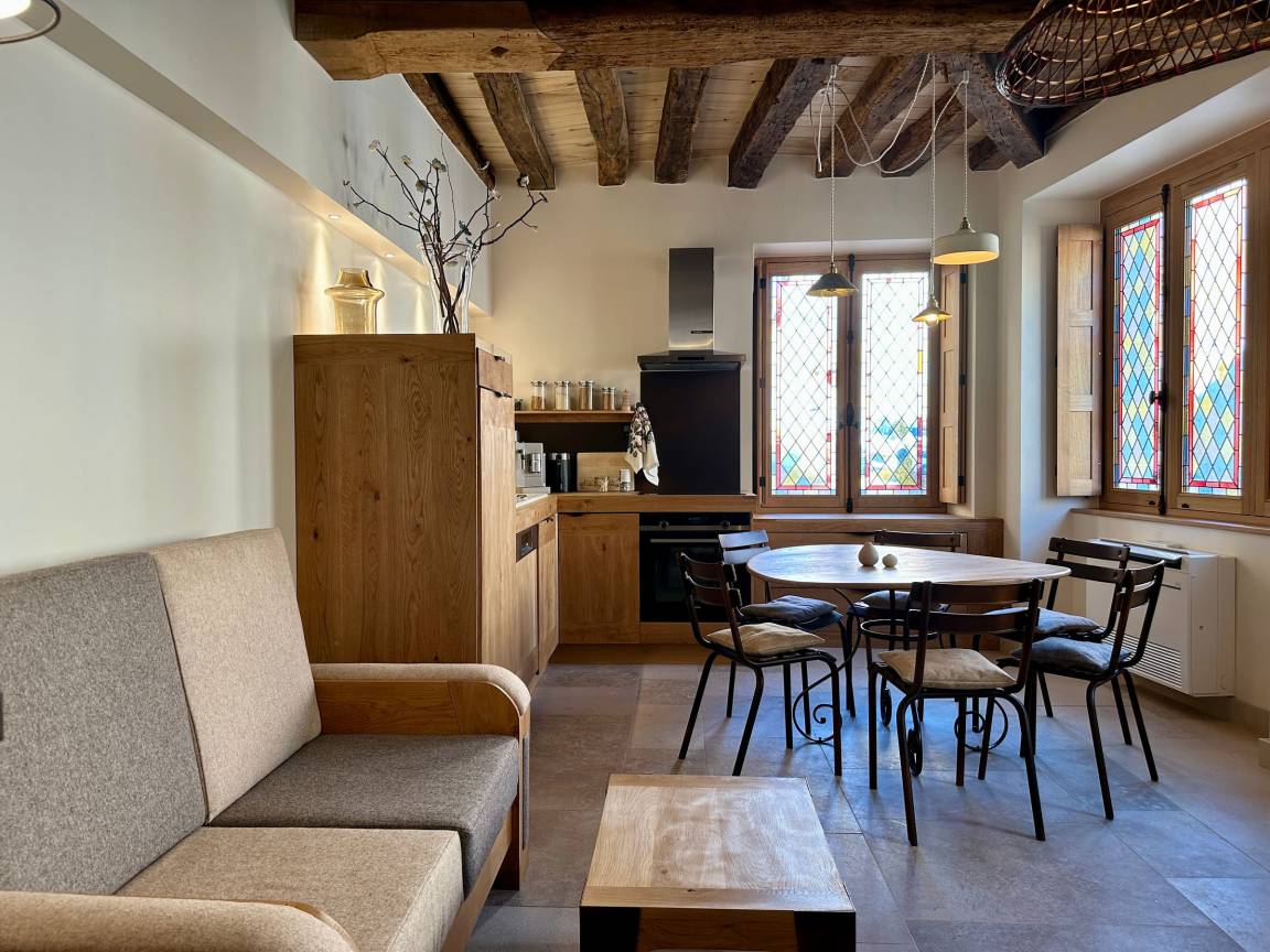 80 M² Landhaus ∙ 2 Schlafzimmer ∙ 4 Gäste - Chablis