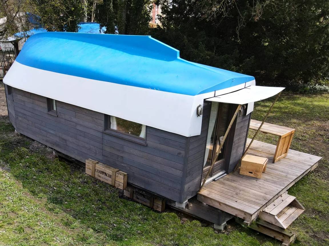 19 M² Caravan ∙ 1 Bedroom ∙ 4 Guests - Aube