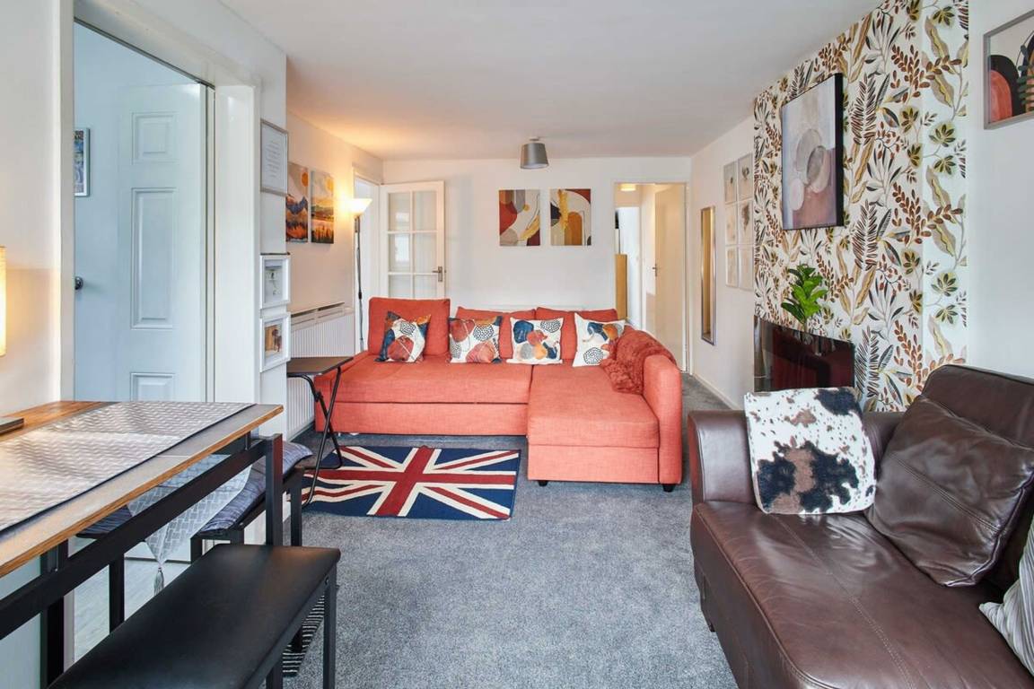 Apartment ∙ 2 Bedrooms ∙ 3 Guests - Southwell