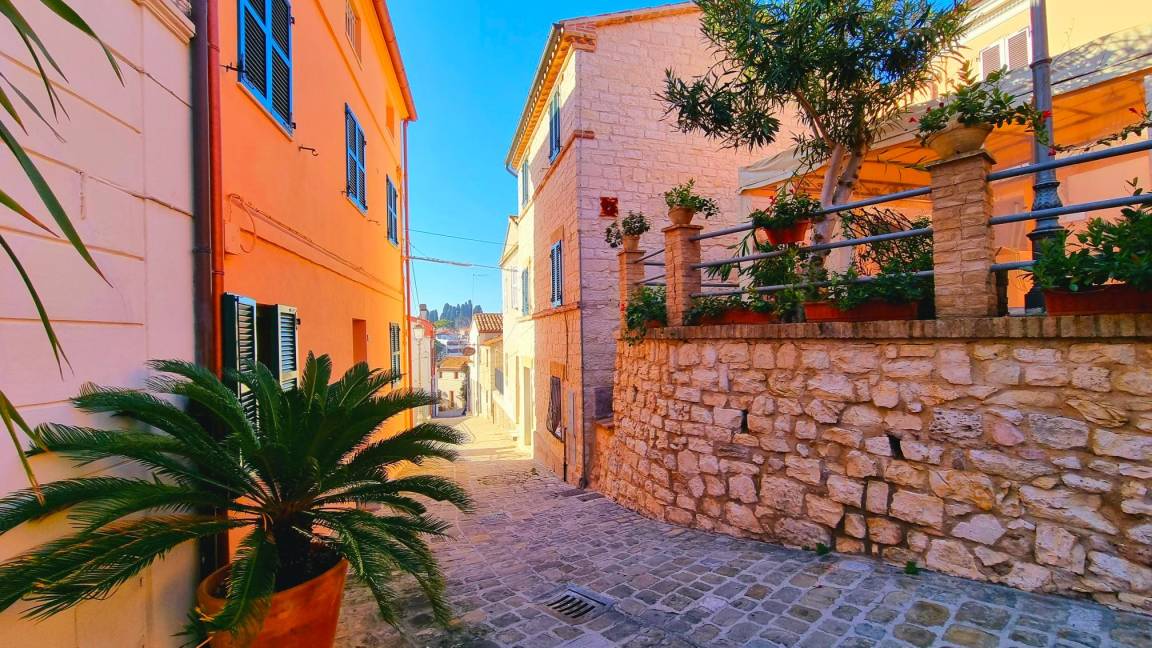 Ferienwohnung ∙ 2 Schlafzimmer ∙ 5 Gäste - Numana