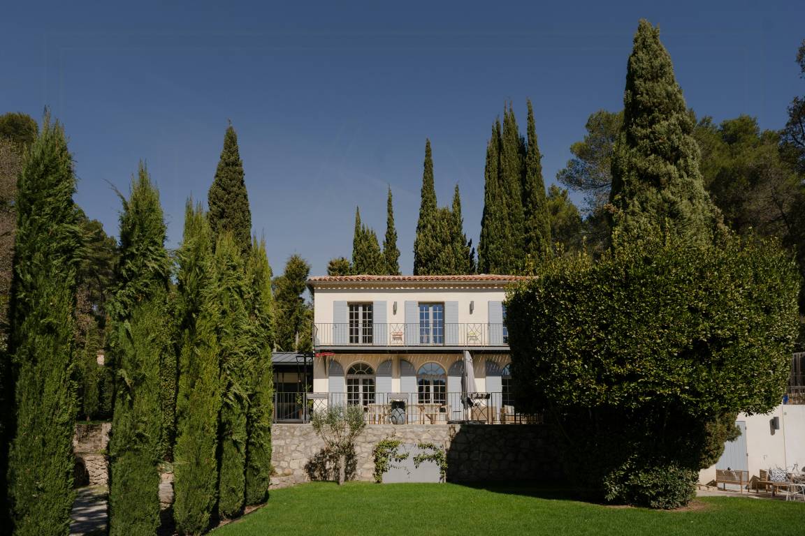 200 M² House ∙ 5 Bedrooms ∙ 10 Guests - Aix-en-Provence