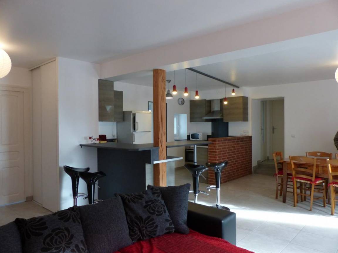 80 M² Cottage ∙ 3 Chambres ∙ 6 Personnes - Gannat