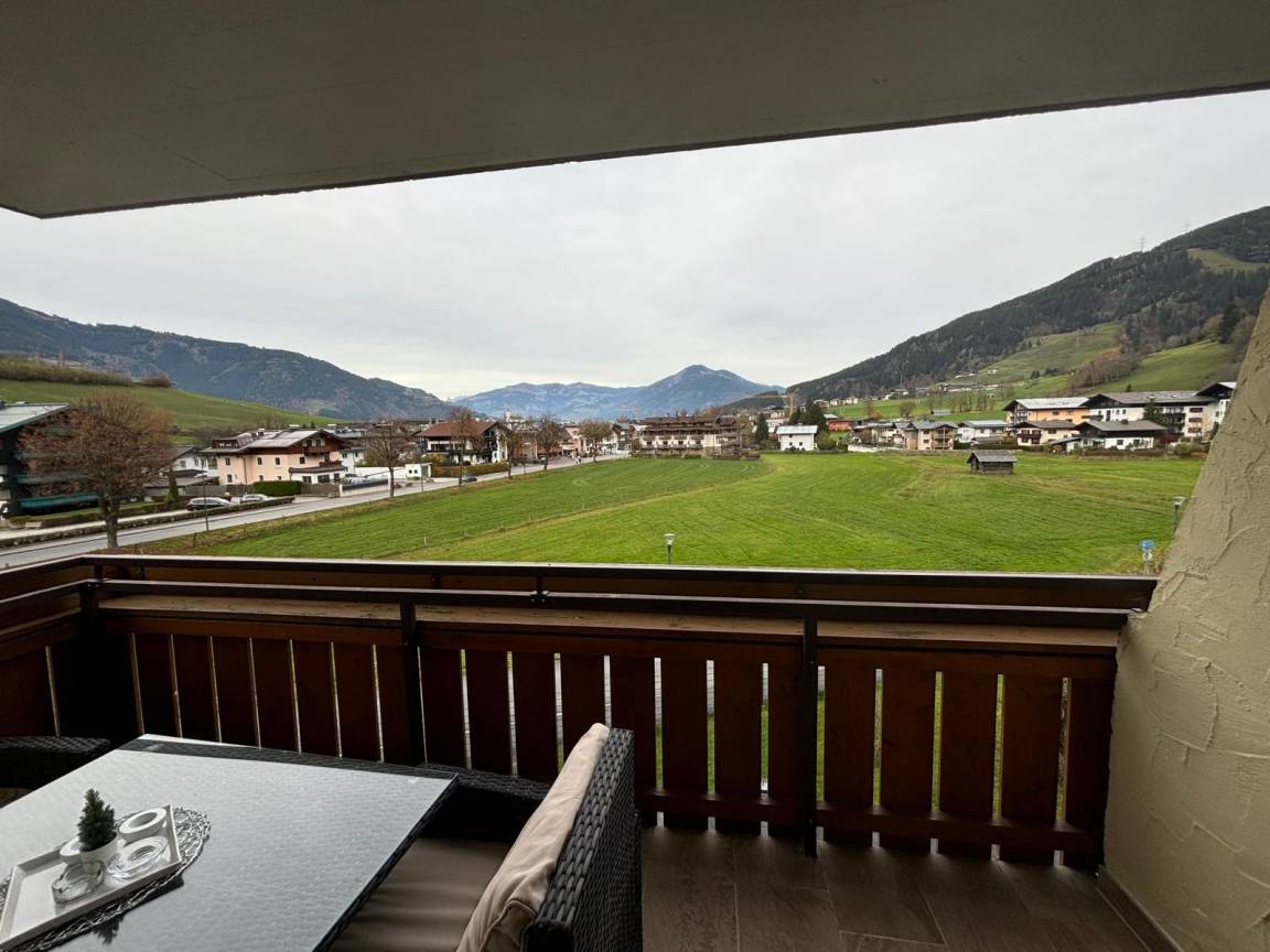 43 M² Ferienwohnung ∙ 1 Schlafzimmer ∙ 4 Gäste - Zell am See