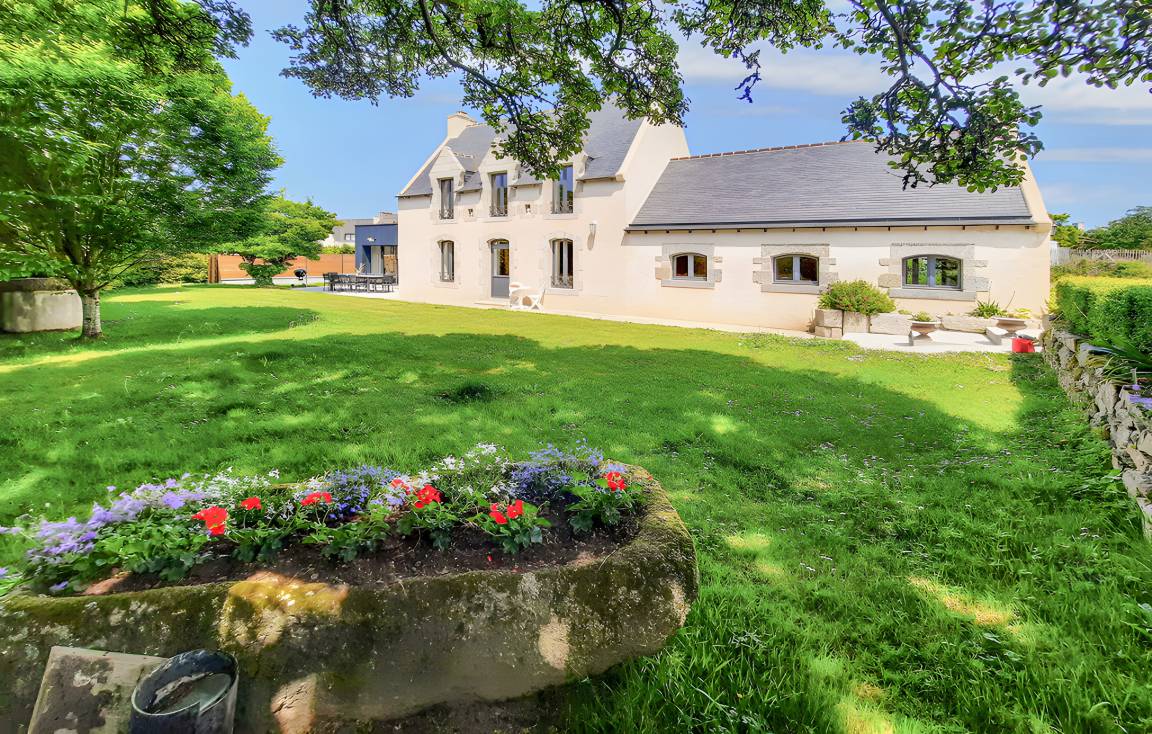 200 M² Maison De Vacances ∙ 5 Chambres ∙ 10 Personnes - Brignogan-Plage