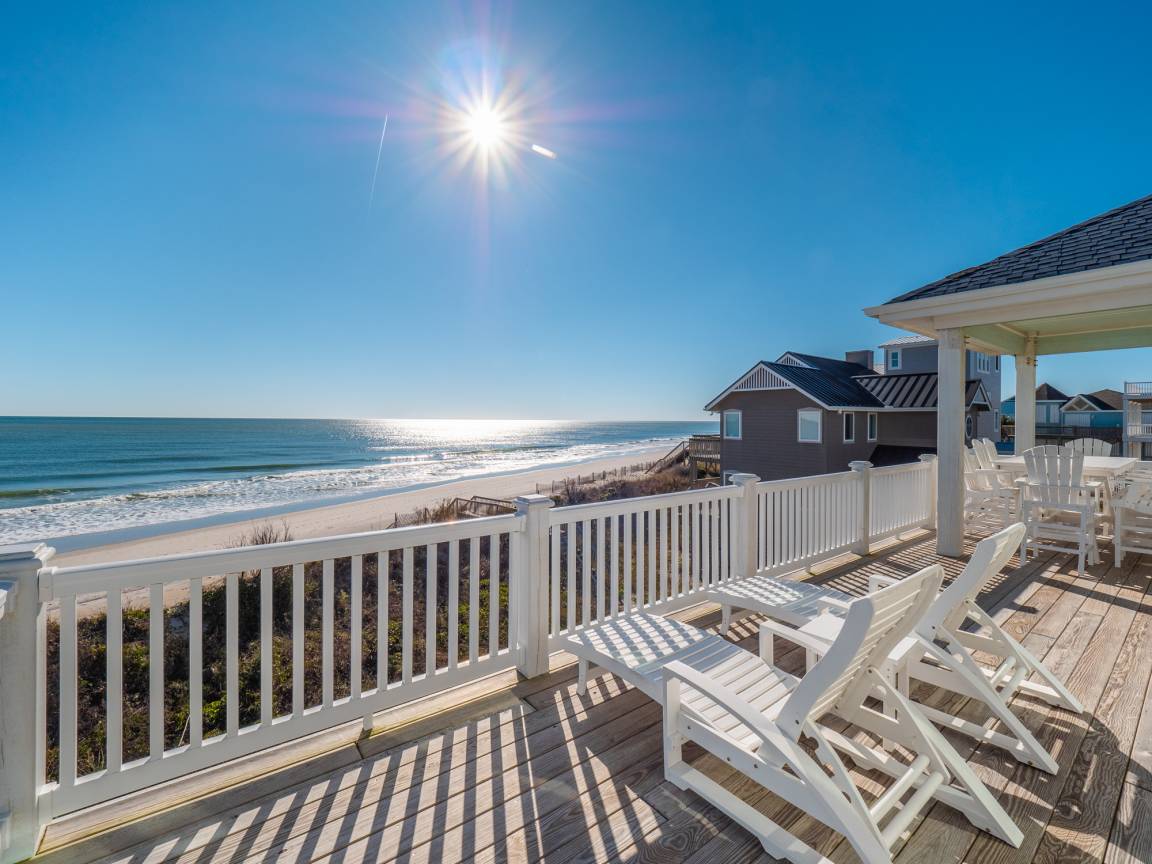 279 M² House ∙ 5 Bedrooms ∙ 14 Guests - North Topsail Beach, NC