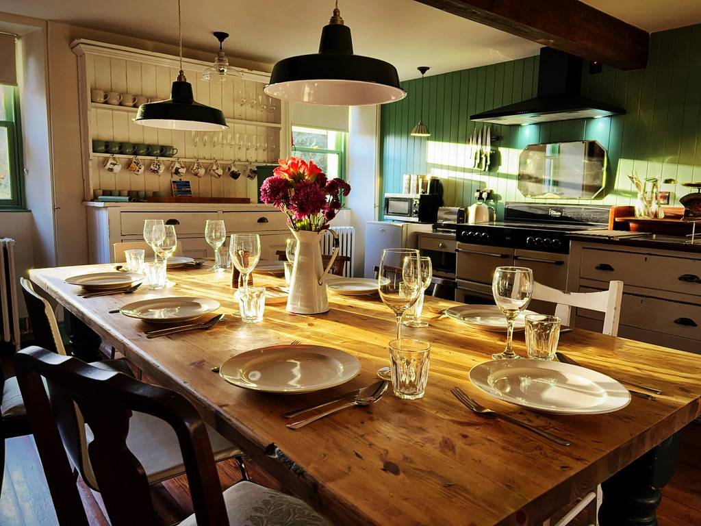 Castle ∙ 4 Bedrooms ∙ 8 Guests - Balloch