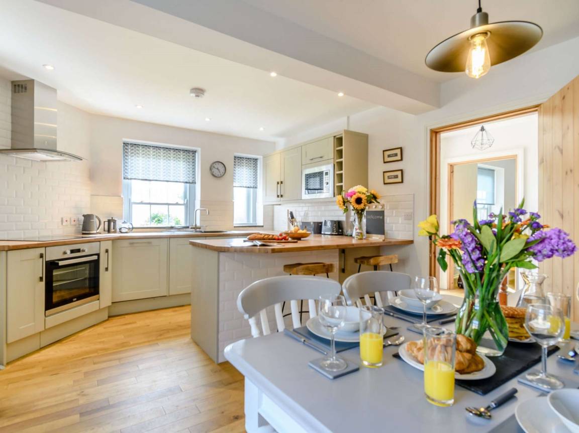 Cottage ∙ 2 Bedrooms ∙ 5 Guests - Manorbier
