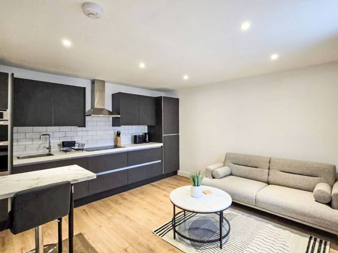 60 M² Apartment ∙ 2 Bedrooms ∙ 4 Guests - Nairn
