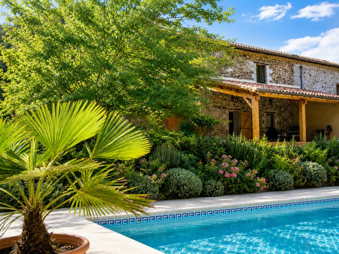 120 M² Maison De Vacances ∙ 4 Chambres ∙ 8 Personnes - Thueyts