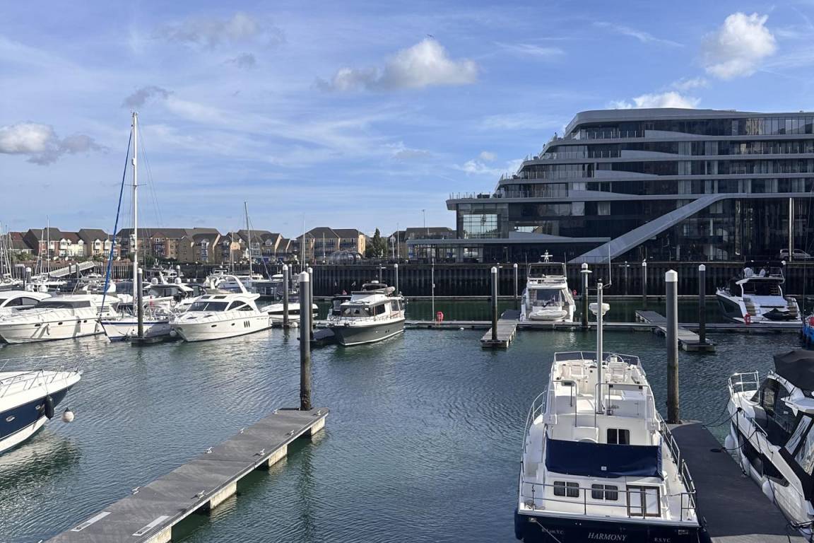 49 M² Apartment ∙ 2 Bedrooms ∙ 5 Guests - Southampton