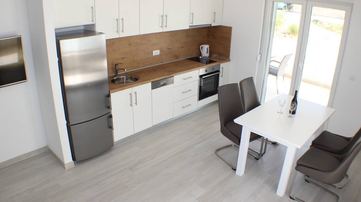 47 M² Appartement ∙ 1 Slaapkamer ∙ 4 Gasten - Baška Voda