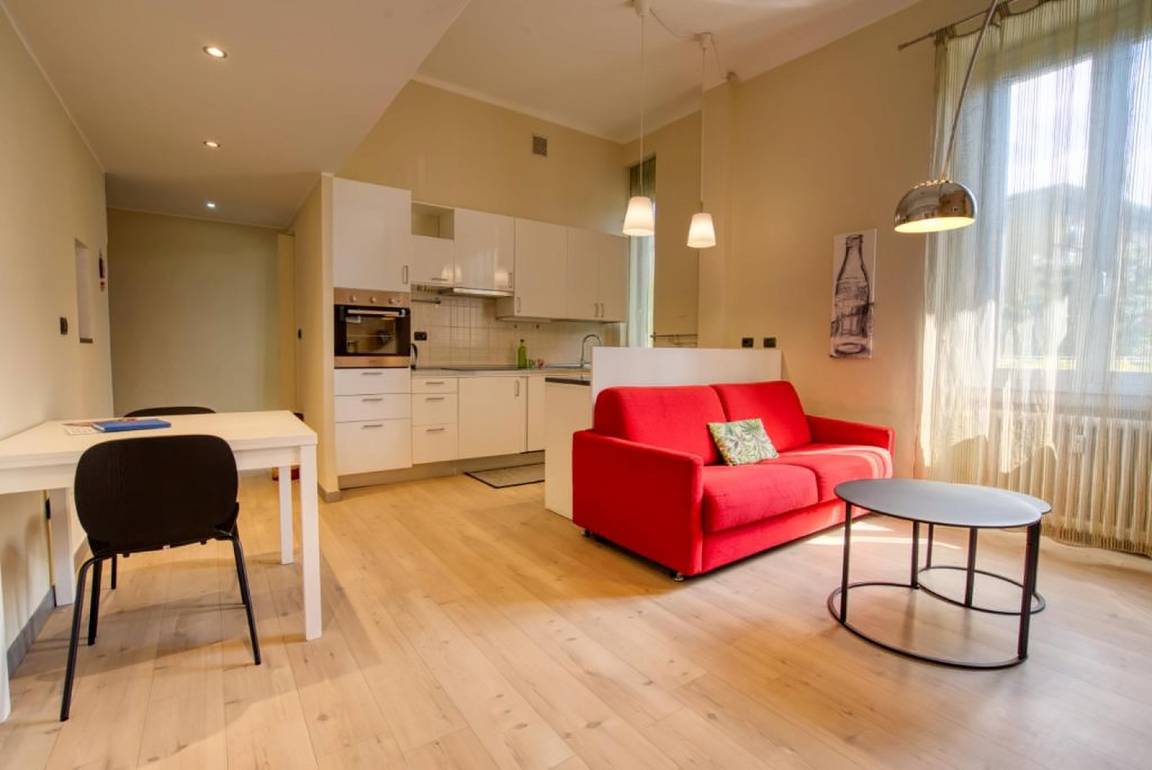 65 M² Apartamento ∙ 1 Habitación ∙ 5 Huéspedes - Monza