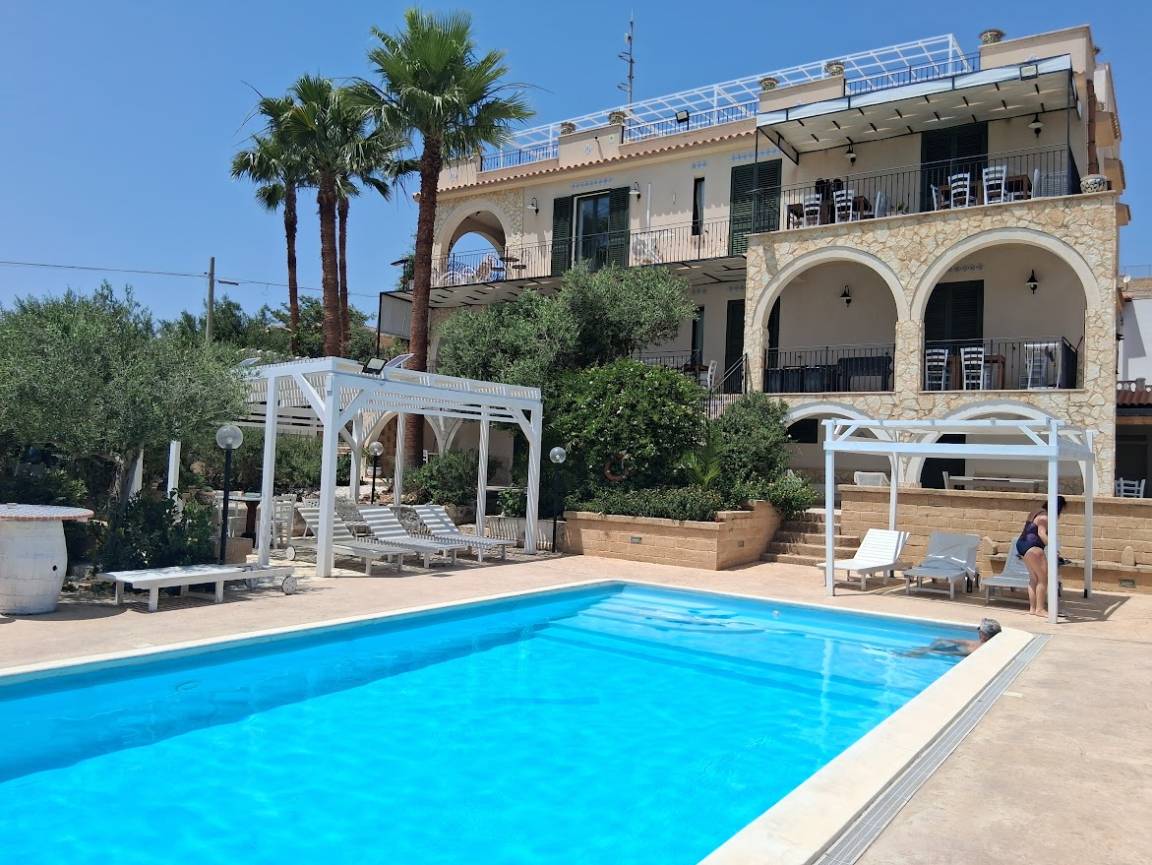 70 M² Appartamento Vacanza ∙ 2 Camere Da Letto ∙ 6 Ospiti - Castelvetrano