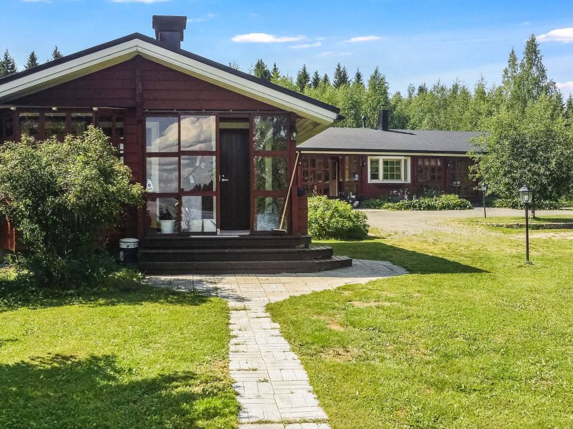 65 M² Talo ∙ 3 Makuuhuonetta ∙ 7 Vierasta - Laukaa