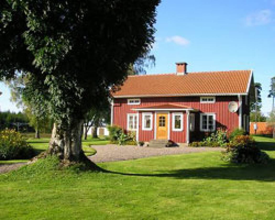70 M² House ∙ 2 Bedrooms ∙ 5 Guests - Mullsjö