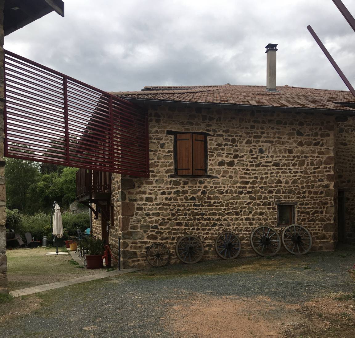 Bed And Breakfast ∙ 2 Bedrooms ∙ 9 Guests - Beaujolais