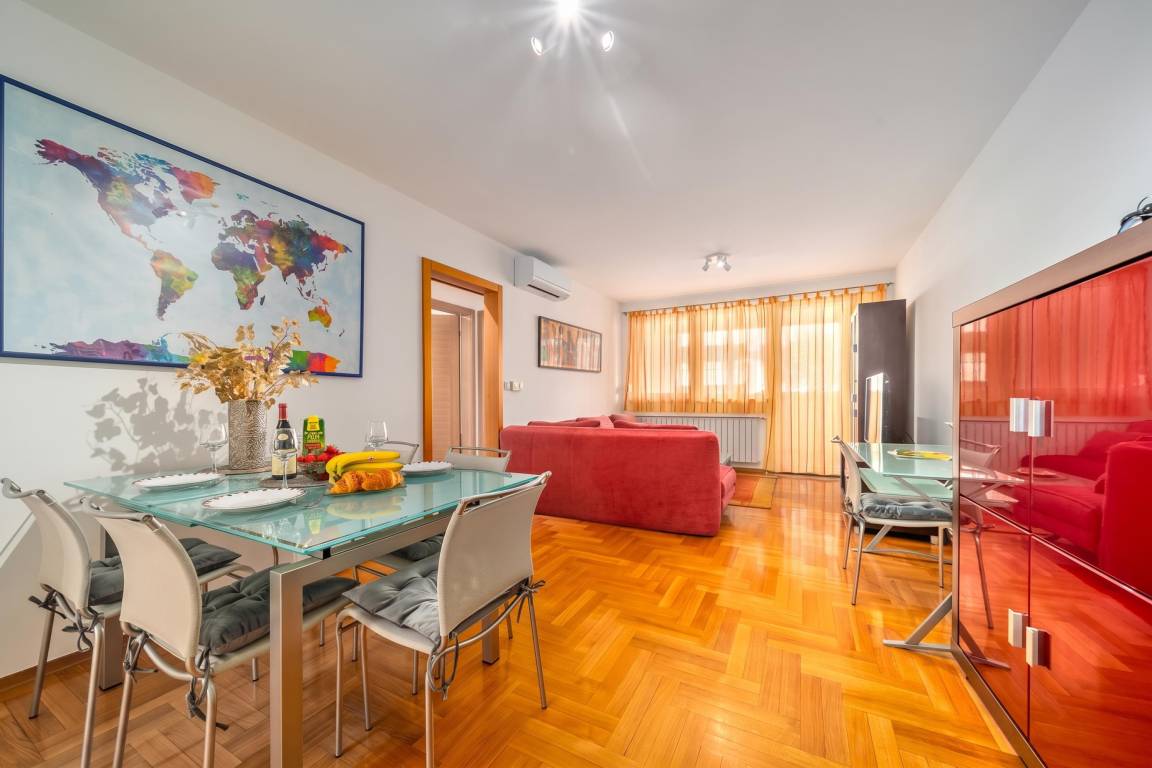 72 M² Appartement ∙ 2 Chambres ∙ 4 Personnes - Zagreb