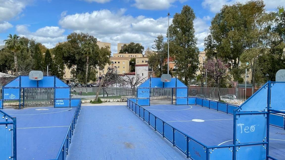 60 M² Apartment ∙ 2 Bedrooms ∙ 4 Guests - Málaga