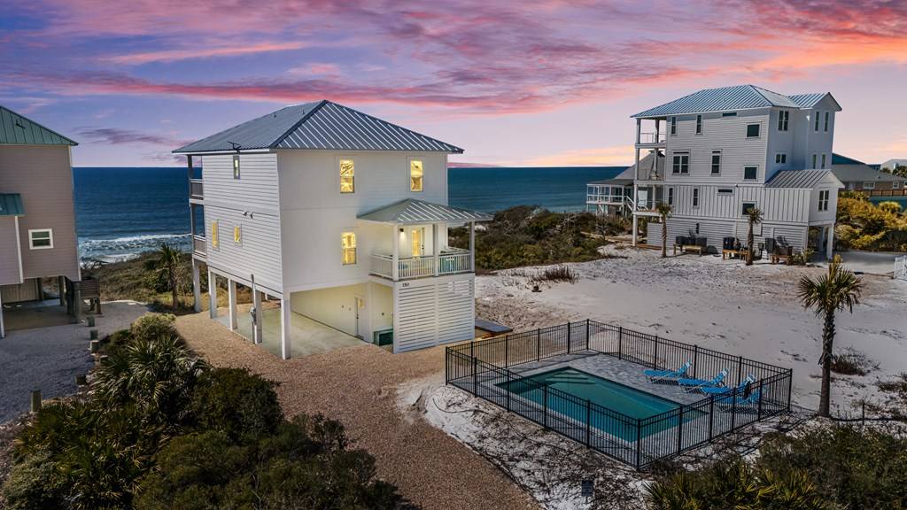 251 M² House ∙ 5 Bedrooms ∙ 14 Guests - Cape San Blas, FL
