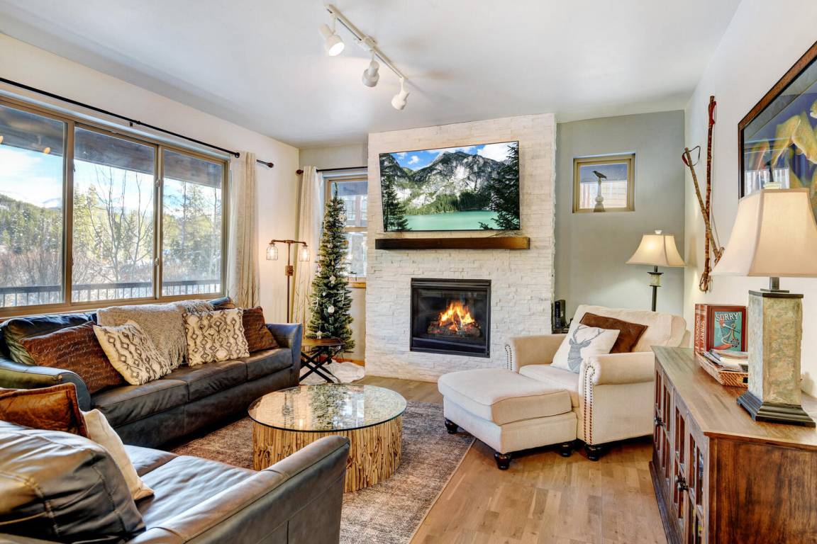 116 M² House ∙ 2 Bedrooms ∙ 6 Guests - Winter Park, CO