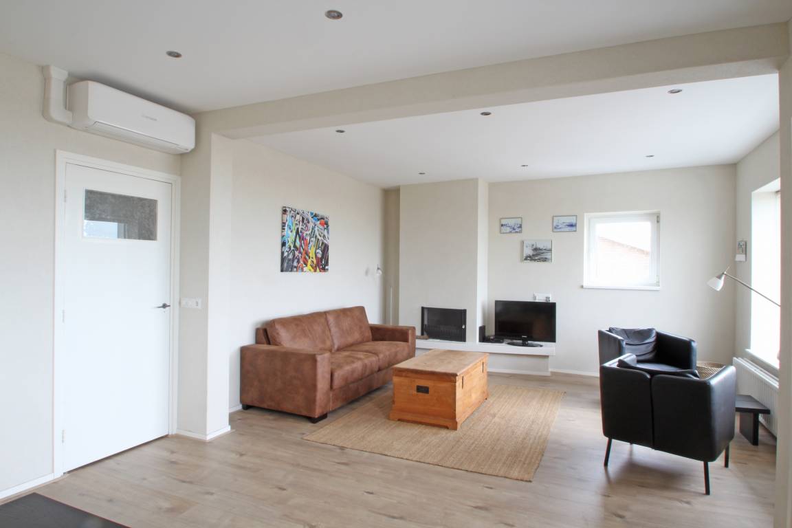 65 M² Apartamento ∙ 2 Habitaciones ∙ 4 Huéspedes - Katwijk aan Zee