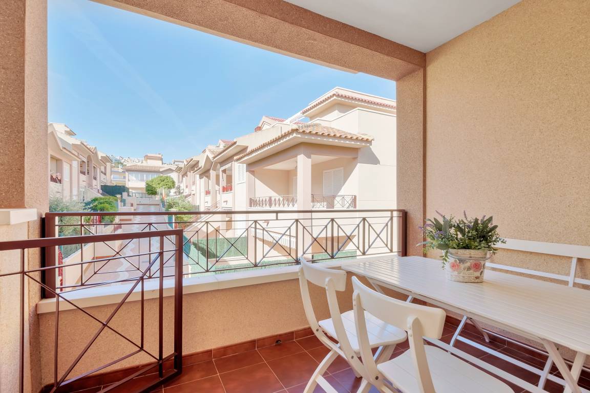 80 M² House ∙ 2 Bedrooms ∙ 5 Guests - Alicante
