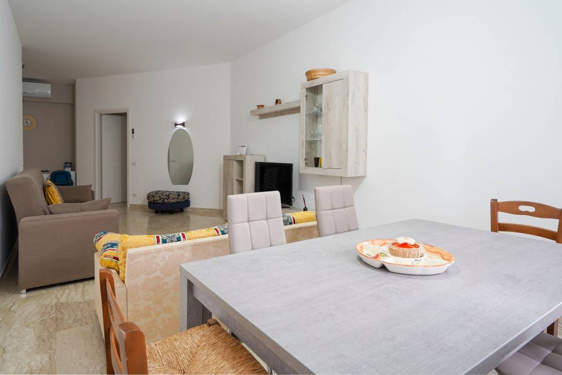 100 M² House ∙ 3 Bedrooms ∙ 7 Guests - Monopoli