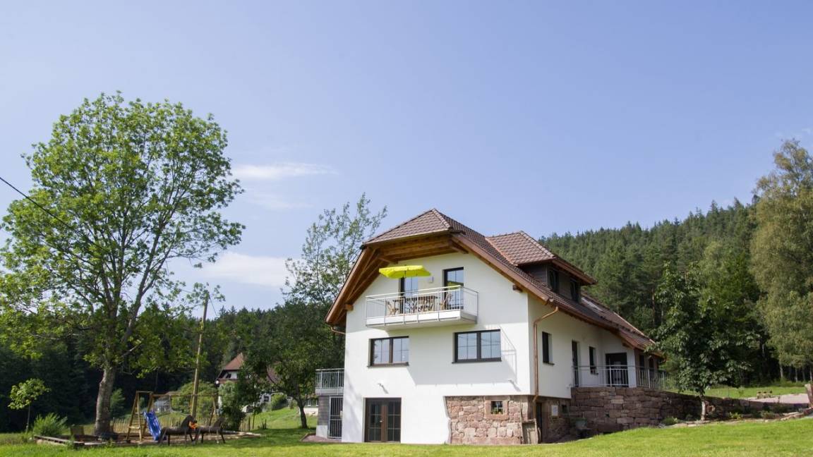 65 M² Appartement ∙ 2 Chambres ∙ 6 Personnes - Schramberg
