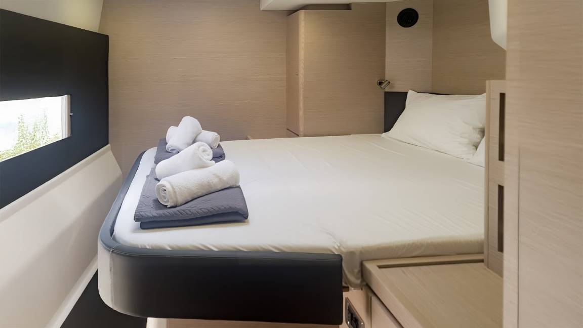 Houseboat ∙ 5 Bedrooms ∙ 10 Guests - Mykonos