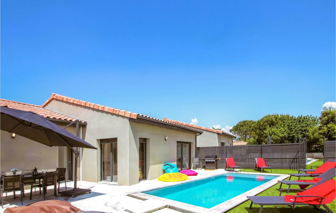 124 M² Ferienhaus ∙ 4 Schlafzimmer ∙ 8 Gäste - Drôme